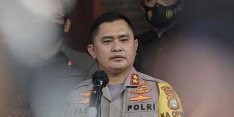 Hambat Jalan di GT MT Haryono, Kapolda Metro Fadil Imran Sita KTA ...