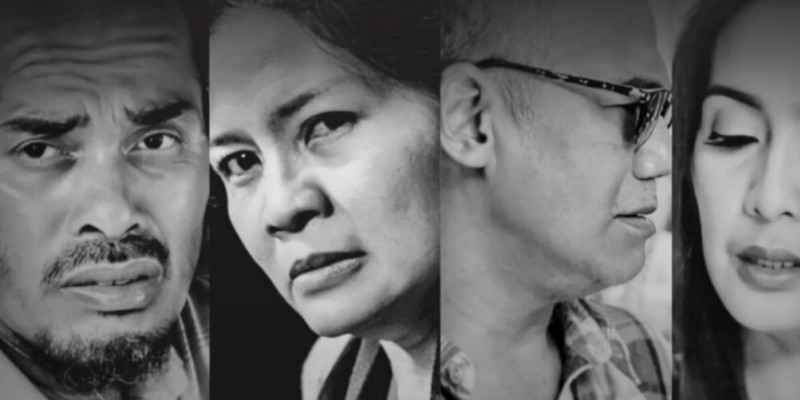 Bunga Semerah Darah: Kisah Perjuangan Perempuan yang Menggugah Emosi ...