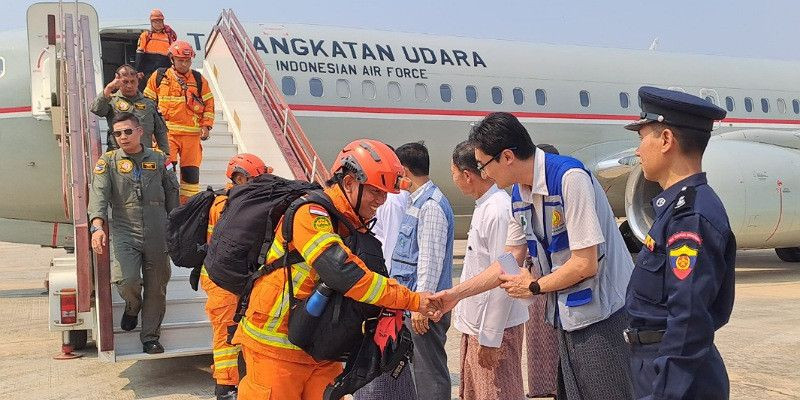 Tim INASAR Tiba di Myanmar untuk Misi Kemanusiaan