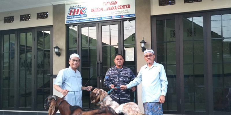 IKHROM Demak Gelar Penyembelihan Hewan Qurban 536 Bungkus Daging ...